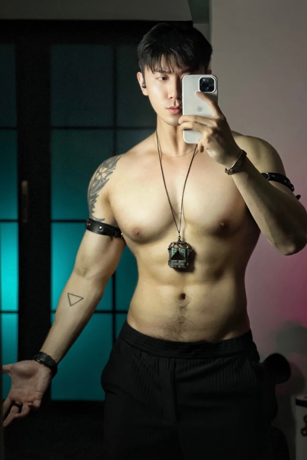 No41 吉林长春健身肌肉帅哥男模小哥 艺术豆